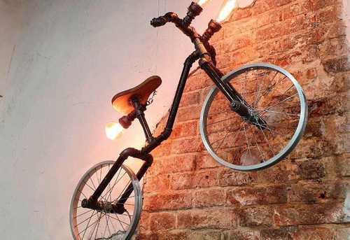 Bike — светильник велосипед с колесами