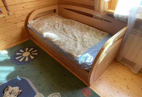Кровать Toris из массива дерева 90х190