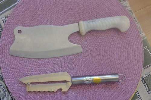 Нож кухонный универсальный и топор для рубки мяса