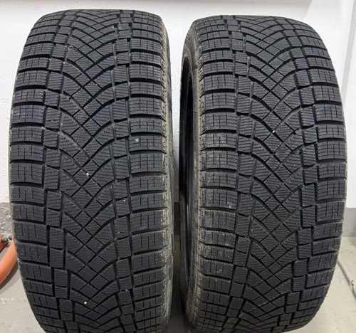 Pirelli Ice Zero FR 265/45 R21 108H