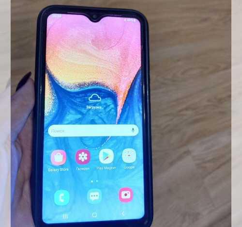 Samsung Galaxy A10, 2/32 ГБ