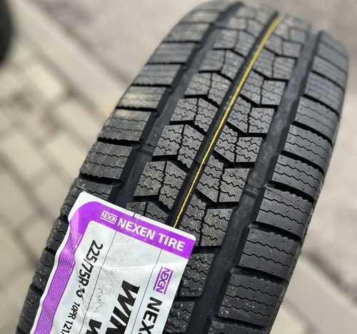 Nexen Winguard WT1 225/75 R16C