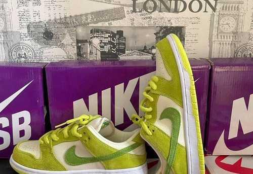 Кроссовки Nike Dunk 'Green Apple'