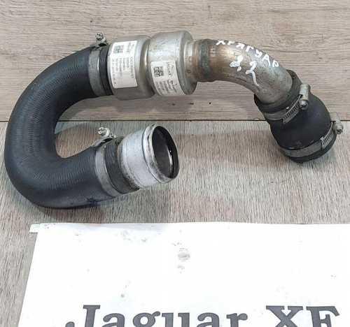 Патрубок турбины 2.2л турбод. Jaguar XF, рест. 13г