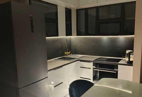 Кухонный гарнитур 2400х1900 Цена за проект