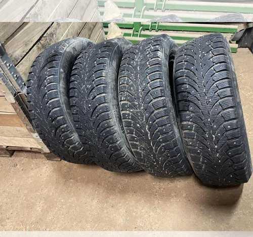 Pirelli Formula Ice 185/65 R15 88T