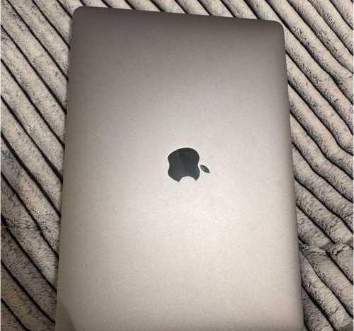 Apple macbook pro 15 2019 i5