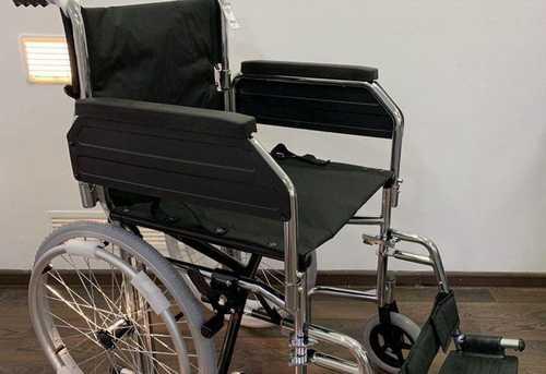 Инвалидная коляска с узкой колесной базой