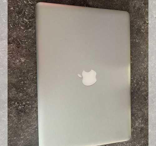 Apple MacBook Pro 13