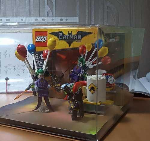 Lego набор 70900 Batman The Joker Balloon Escape