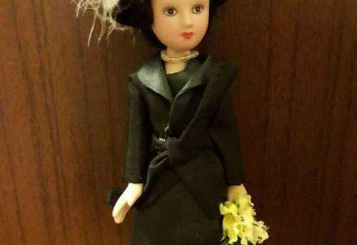 Кукла фарфоровая коллекция "Дамы эпохи"