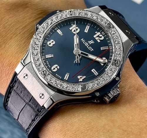 Часы hublot - BIG bang steel blue diamonds 38MM