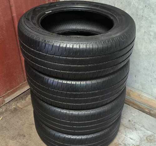 Toyo NanoEnergy 3 195/60 R15 R