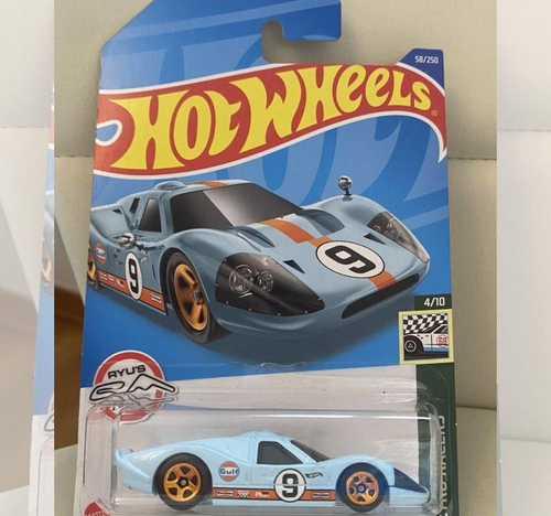 Hot Wheels 67 Ford GT40 MK.4