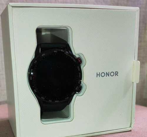 Нonor умные часы MagicWatch 2