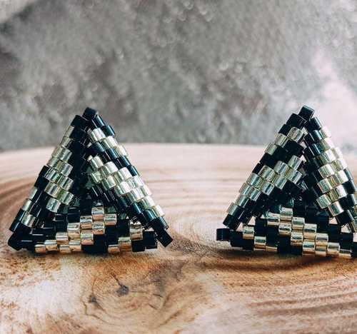 Серьги из бисера