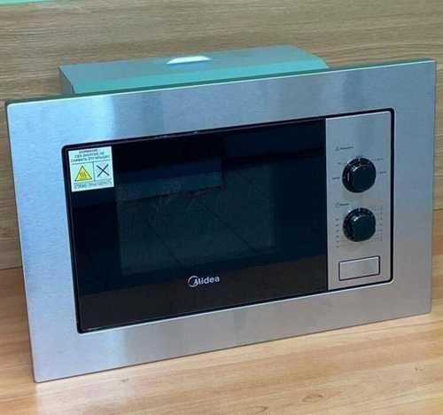 Микроволновая печь Midea MM820B2Q-SS (Арт.40472)