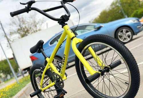 Велосипед BMX Step One 2022 желтый. Новый