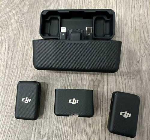 Микрофон DJI Mic (2 TX   1 RX   Charging Case)