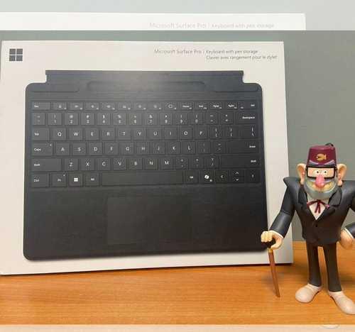 Surface Pro Keyboard Cover with Pen Storage(новая)