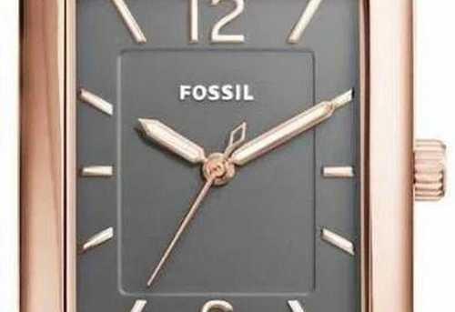 Женские наручные часы Fossil Dress ES4245