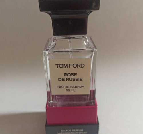 Парфюмированная вода Tom Ford Rose de Russiе