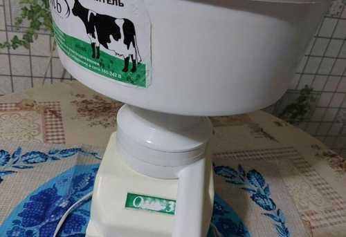 Сепаратор для молока электрический
