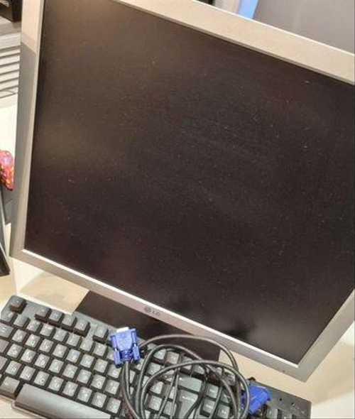 Компьютер с монитором на i3