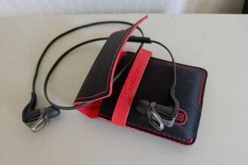 Plantronics BackBeat GO 2 + Charging Case