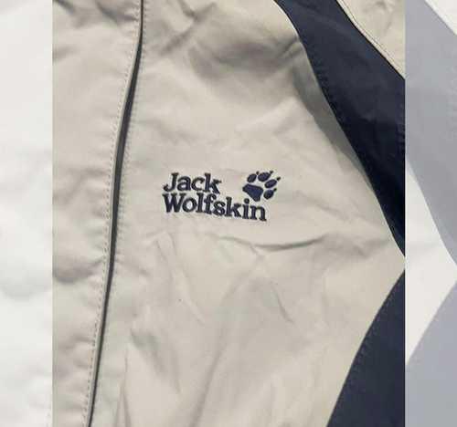 Ветровка женская jack wolfskin