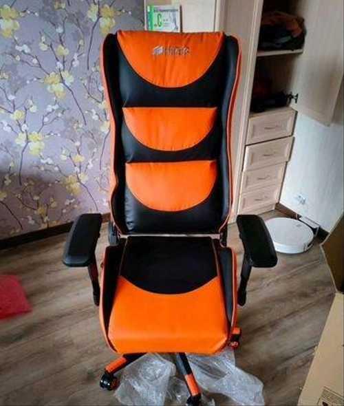 Компьютерное кресло hiper HGS-106 Orange