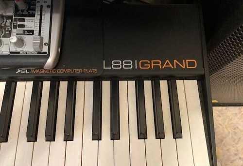 Studiologic SL88 grand + Korg M3m Exp