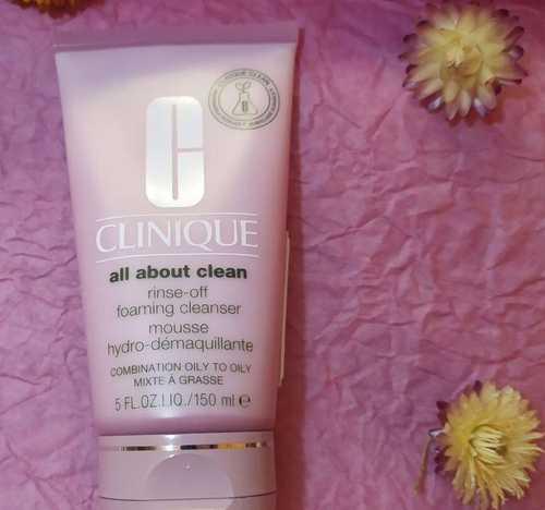 Пенка Clinique Rinse-off FoamIng Cleanser 150мл