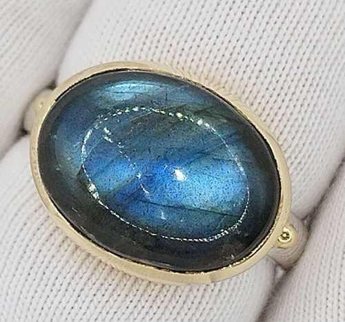 Серебряное кольцо с лабрадором