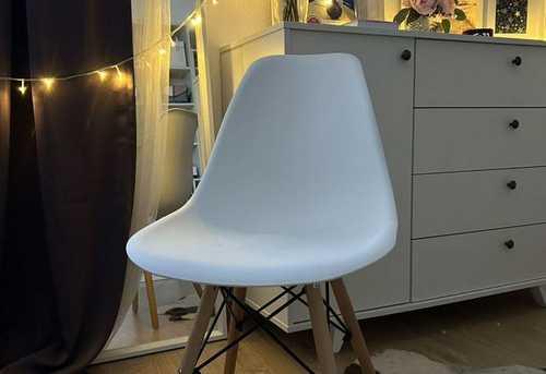 Стулья для кухни DSW Style Eames