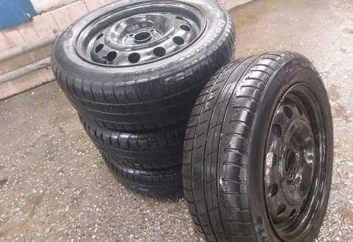 Летний комплект колёс на solaris 185/60/R15