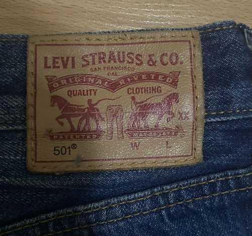 Джинсы levis 501