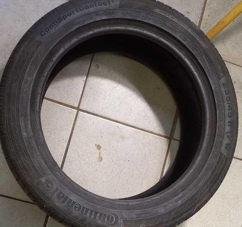 Continental ContiSportContact 5 ContiSeal 235/45 R17 94W