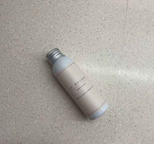 Le mousse масло макадамии