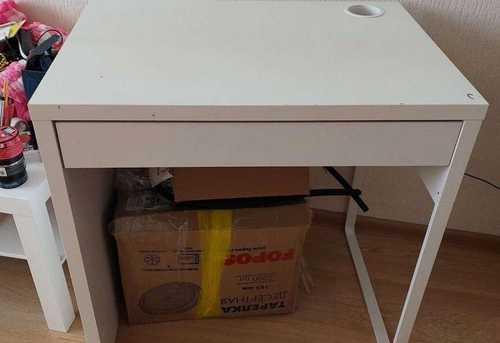Письменный стол IKEA микке (торг)
