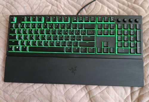 Игровая клавиатура Razer Ornata V3