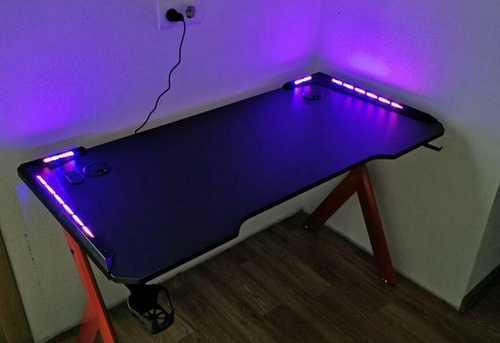 Компьютерный стол игровой с RGB