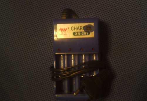 Зарядка для аккумуляторных батарей charger XN-201