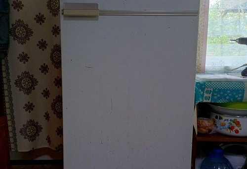 Продам холодильник Бирюса-10