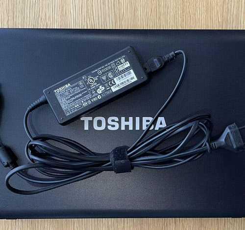 Toshiba satellite c660-1 tn