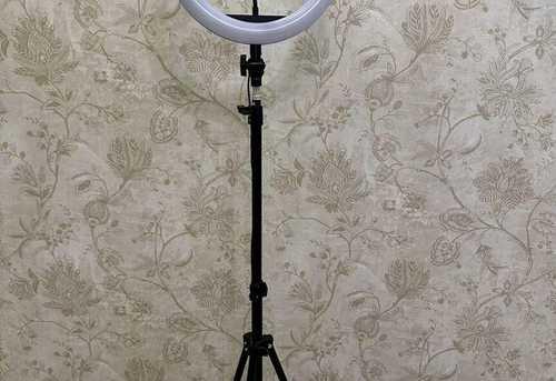 Кольцевая лампа бу 140-50 с чем то в длину