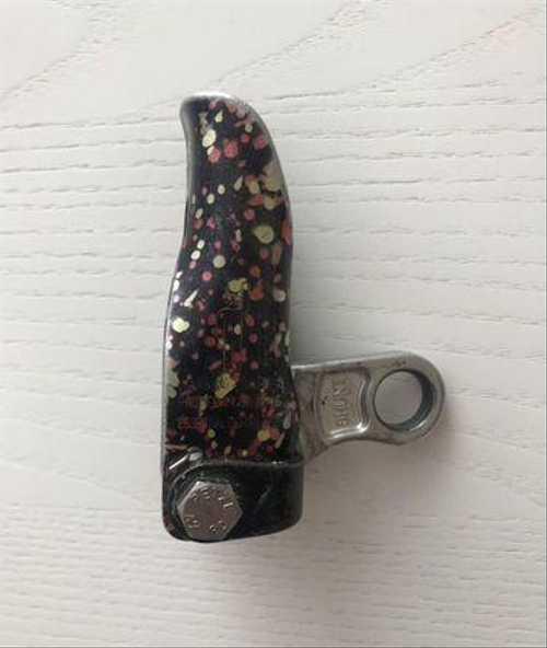 Захватывающий зажим Petzl Shunt