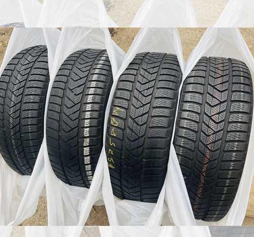 Pirelli Winter Sottozero 3 295/35 R21