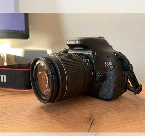 Canon 600D Kit 18-55 IS