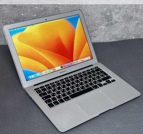 Мощный ноутбук Apple MacBook Air 13 Core i7 8/256